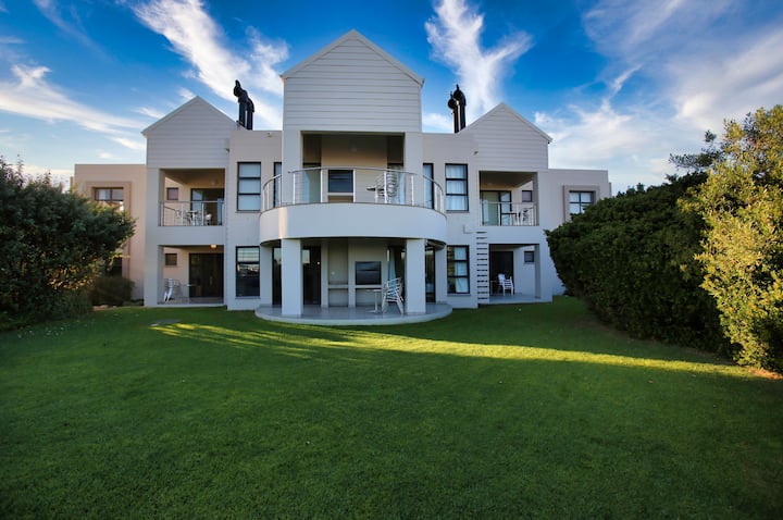 Ellefsen Golf Suite 103, Langebaan, 4-sleeper - Langebaan