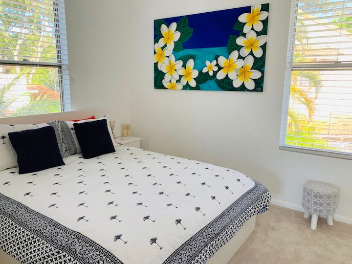 Townhouse In Sunshine Beach - Peregian Beach