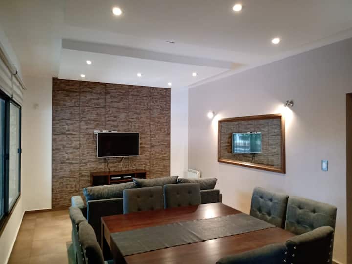Hermosa Casa Céntrica - Mendoza