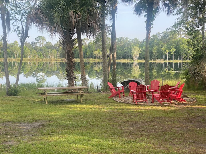 Florida’s Back Country Cozy Home - Lake George State Forest, De Leon Springs