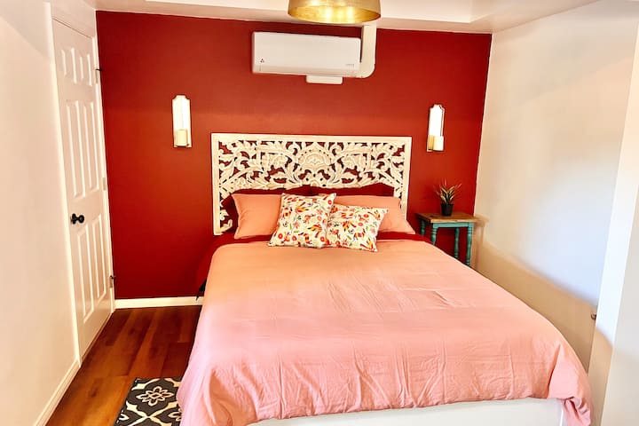 Cozy Casita Studio Close To Downtown Sd & Base - Chula Vista, CA