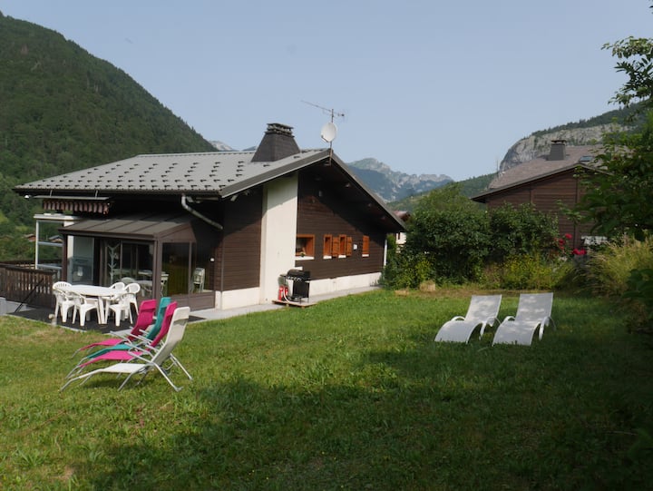 Chalet Pierre & Gaby Whole Quiet House With Garden - Morzine