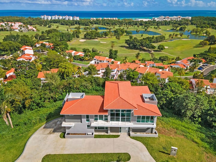 4 Bd Resort Villa Panoramic View - Luquillo