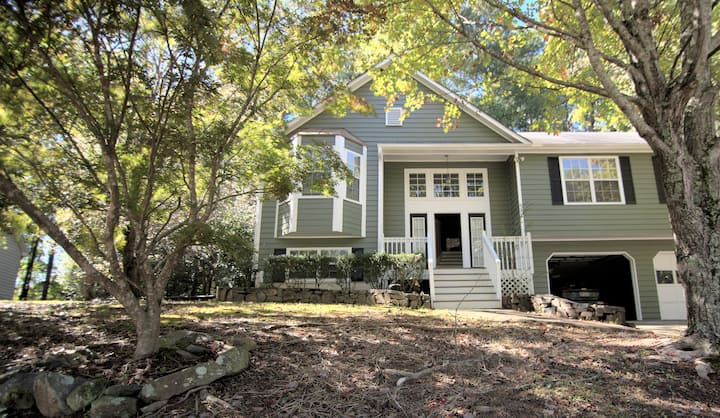 Great House Close To Lakepoint - Acworth, GA
