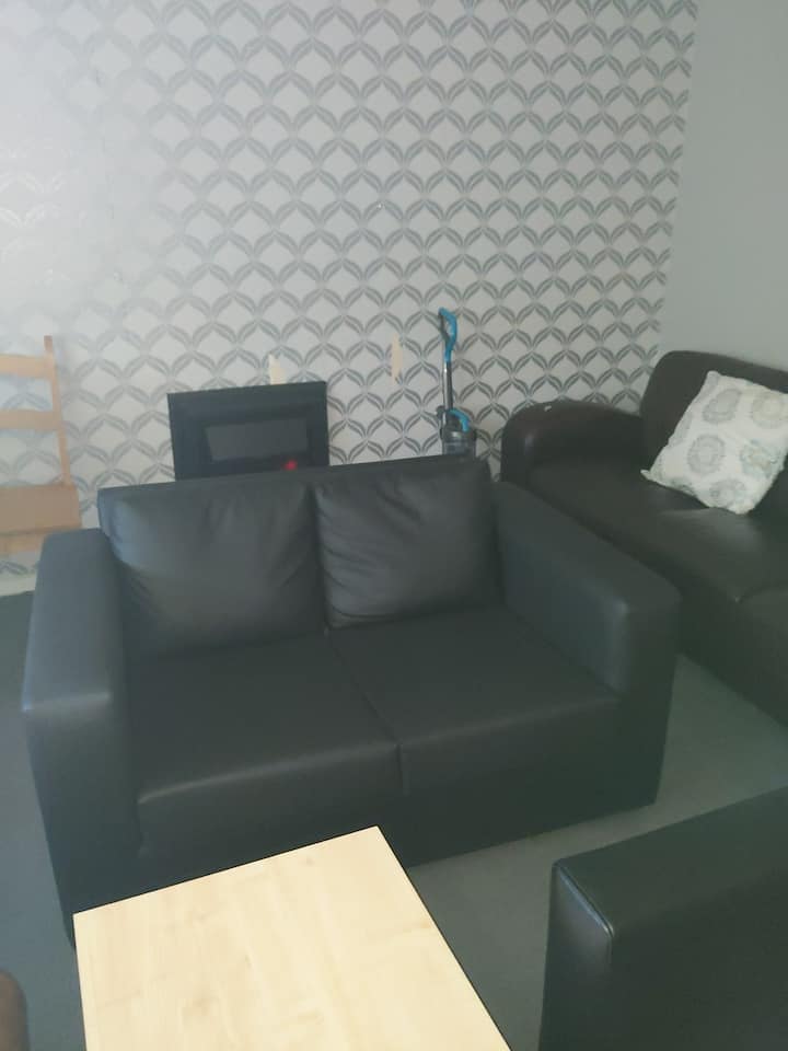 Guest House - Girvan