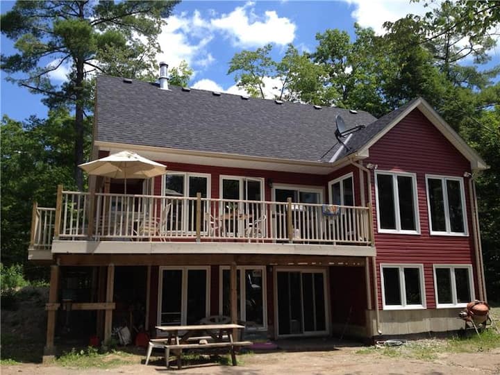 Lakefront Cottage Kawartha's - Round Lake - Norwood