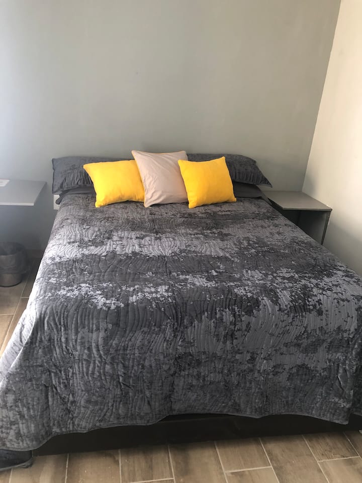 Suit Loft - Guadalupe, Mexico