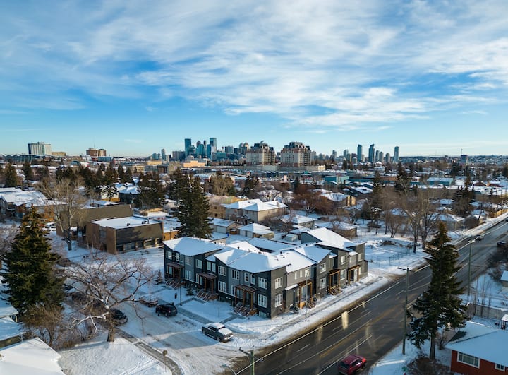 Comfy 3b By Sait/uoc/foothills Hospital/malls/lrt - Calgary