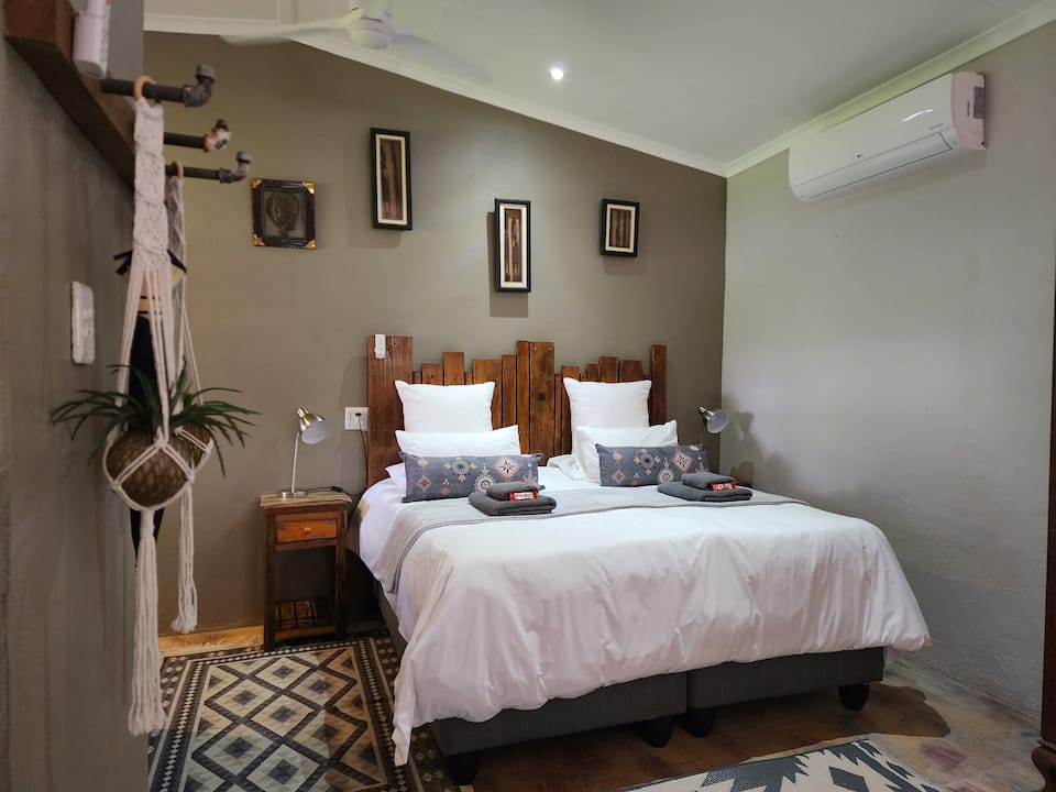 Moruleng, South Africa Vacation Rentals - Airbnb
