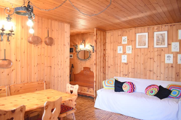 Cozy And Spacious Flat With View - Champoluc