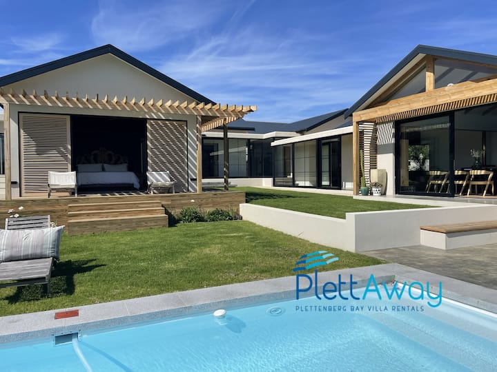 Plettaway - Cloud Break - Plettenberg Bay