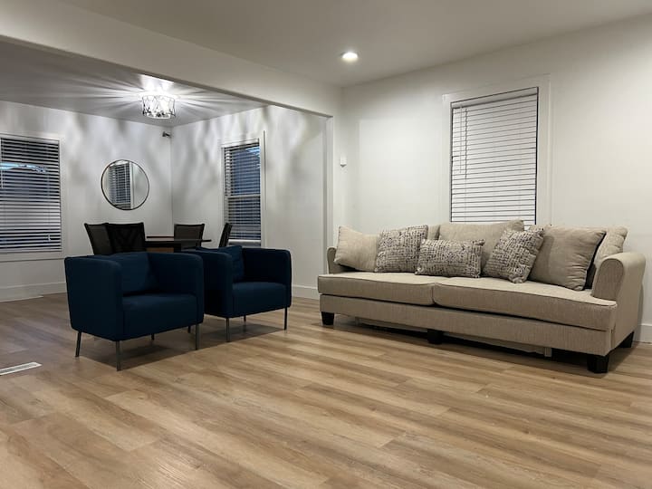 Modern 4 Bd, Close To Downtown Seattle - Washington