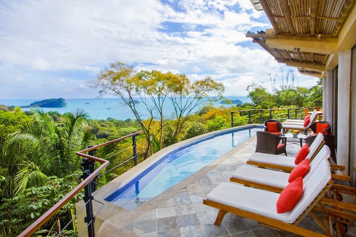 Piscina con jacuzzi de 5 camas y vistas enormes MA - Airbnb