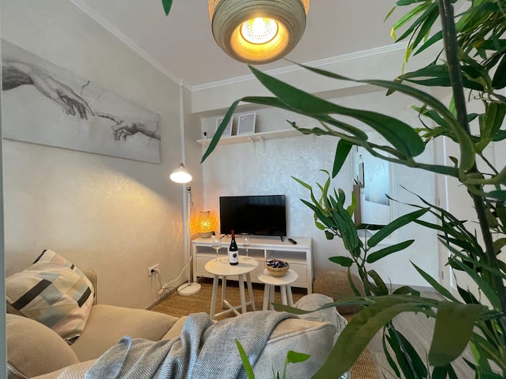 Luxury Q Studio Near Palas Mall - Iași