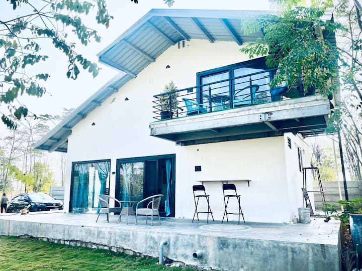 Familla - Farmhouse Resort Hyderabad - Anantagiri Hills