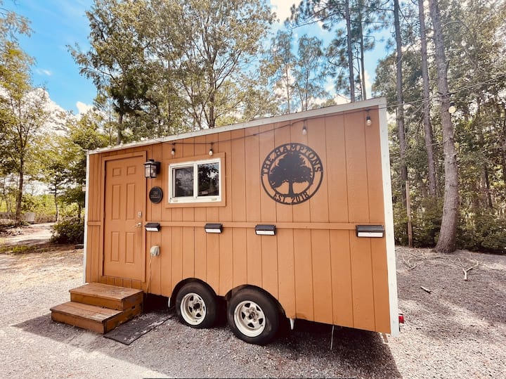 Tiny Home On Hobby Farm - Value! - Jacksonville, FL