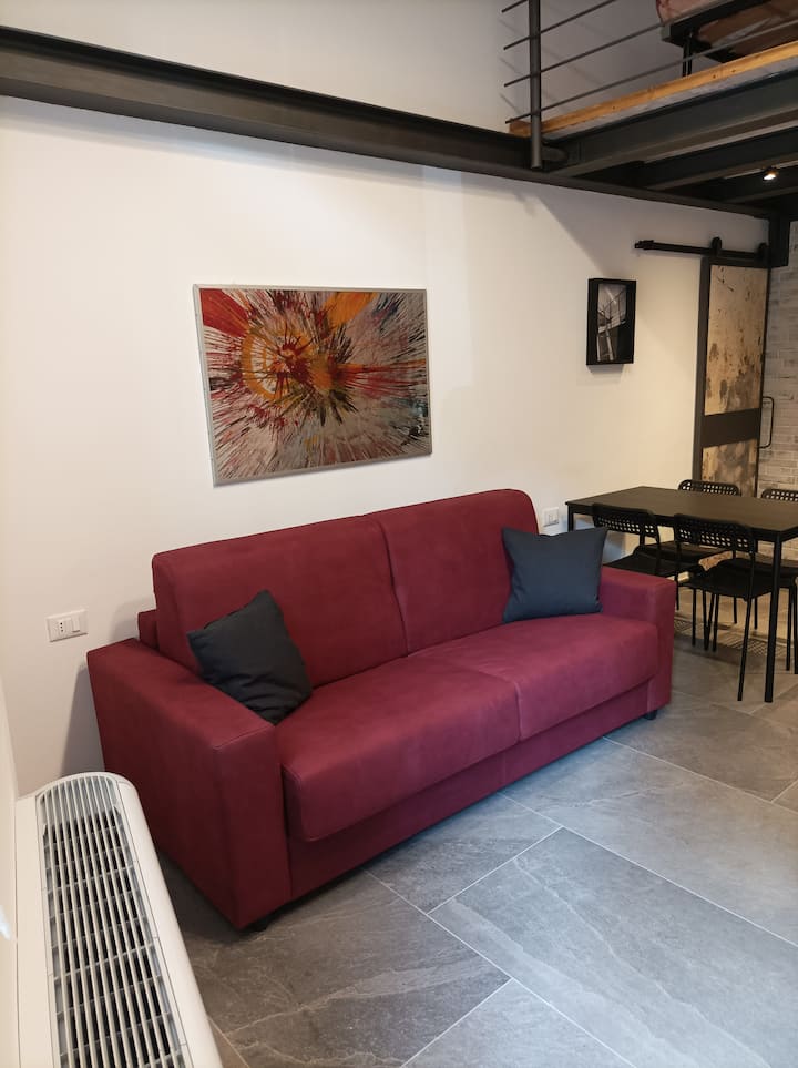 La Casa Di Aurora 
(Parcheggio Privato Gratuito) - Bologne