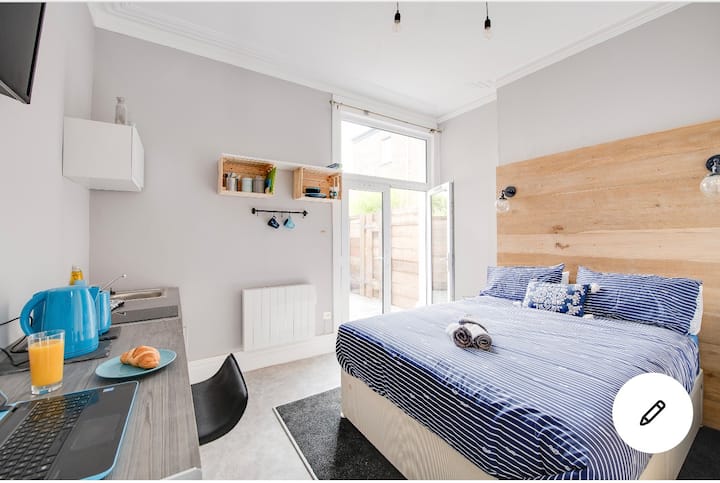 Central Southsea Hideaway,parkg,courtyard,fab Rate - Portsmouth