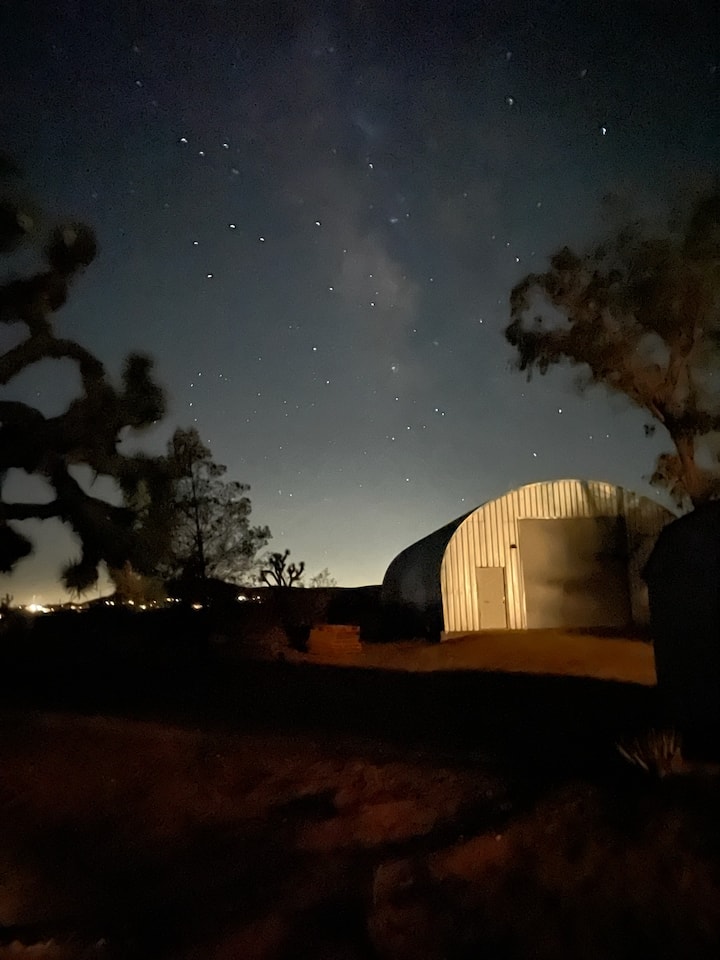 Stargazing Home+5 Acres+hanger+hot Spa+cowboy Pool - Joshua Tree National Park, California