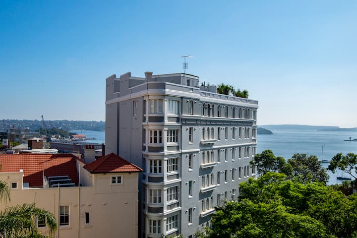 Trendy Studio To Play And Stay - Sydney