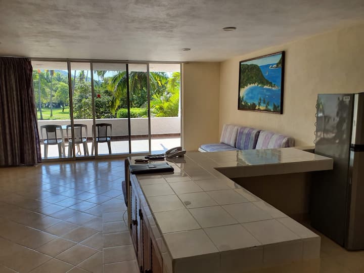 Excelente Condominio En Club De Golf Ixtapa - Zihuatanejo