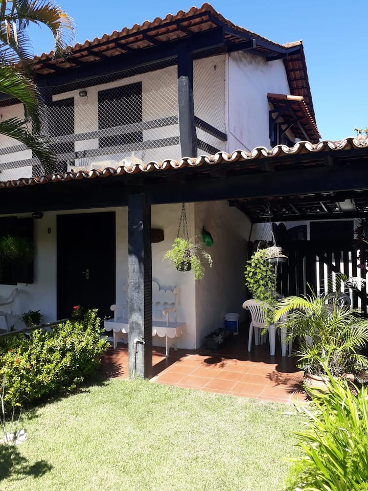 Linda Casa Em Condominio Fechado, Porteiro 24hs - Arraial do Cabo
