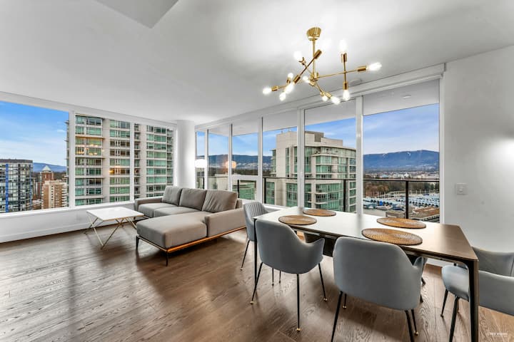 Phenomenal Ocean View 3be+3ba Condo/gym - Vancouver