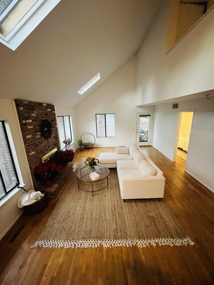 Two Bedrooms Adjoined By Bath - East Hampton, NY