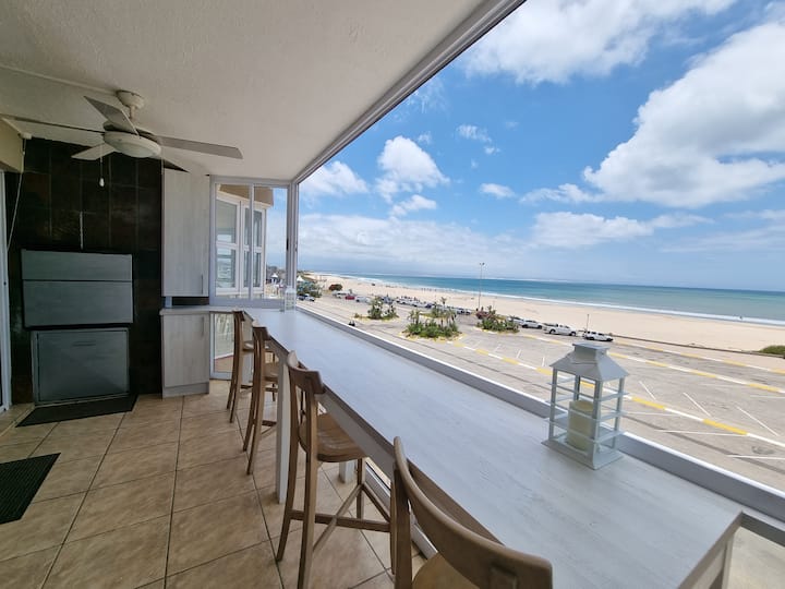 Diaz Views #10 - Jeffreys Bay