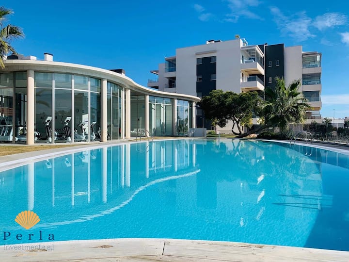 Precioso Bajo De 2 Habitaciones En Green Hills - La Zenia