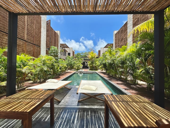 Bohemian Avant-garde 2br Apartment - Tulum