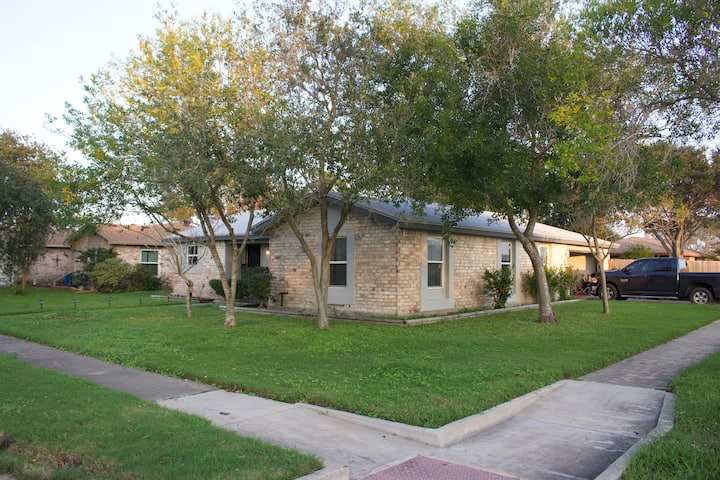 Suburban Comfort
Big Dipper - Corpus Christi, TX