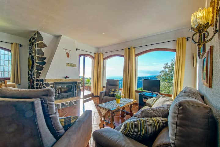 Yourhouseinspain-helles Appartement Mit Meerblick - Tossa de Mar