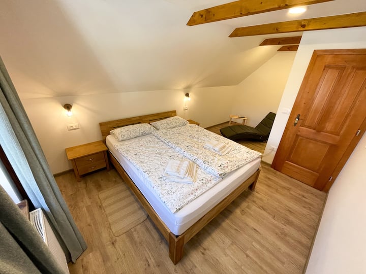 Apartment House Prezlc (Apartment 2 - First Flor) - Gozd Martuljek