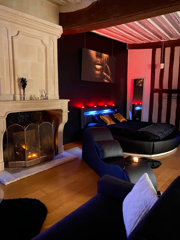 Loft Romantique,jacuzzi,centre - Blois