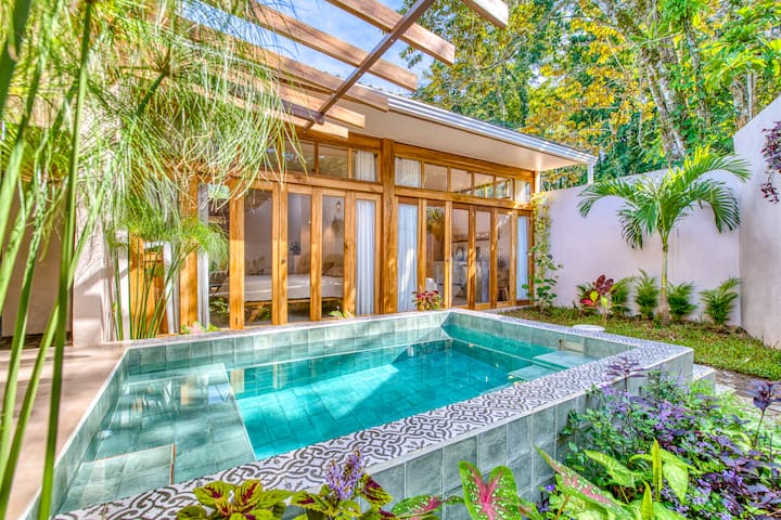 Cocoon: 2 Bedroom Villa. 3 Min Walk To Sea/town - Puerto Viejo de Talamanca