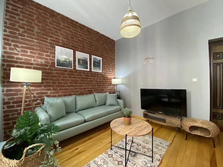 Cosy Flat Near Istiklal Street - Стамбул