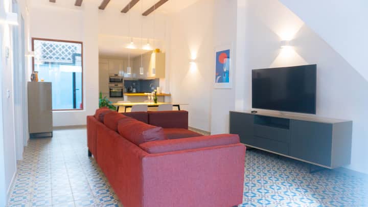 Comfortable Flat, 2 Bedrooms, Terrace, Near Beach. - Valencia