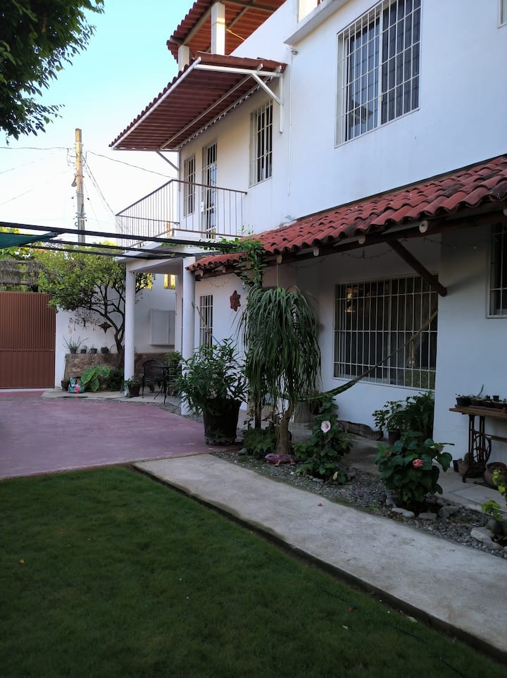 Departamento 4. - Zihuatanejo