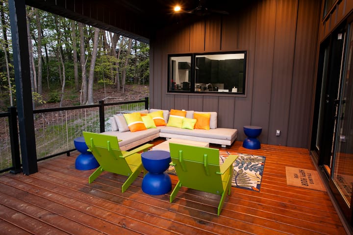 Welcome To Endless Views Luxury Contemporary Home - Michigan's Adventure, Muskegon