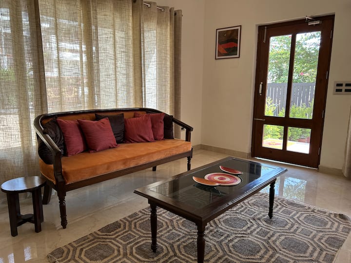 Garden View Room Near Fri, Ima With Free Breakfast - Dehradun
