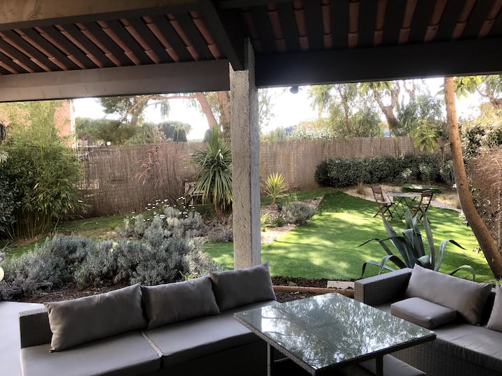 Appartement + Jardin à 150m De La Plage  Clim Wifi - La Londe-les-Maures