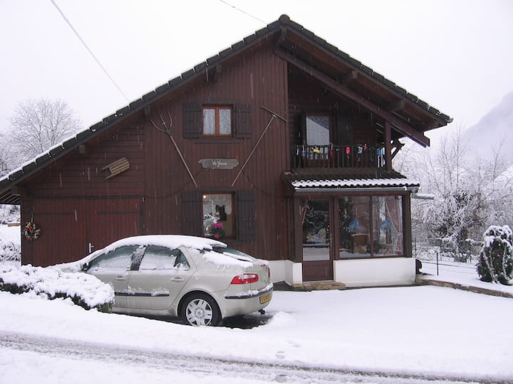 Haute Savoie  Chalet Individuel 12 Personnes - Bonneville