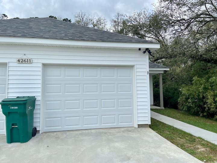 Brand New 1br/1ba Townhouse ! - Hammond, LA