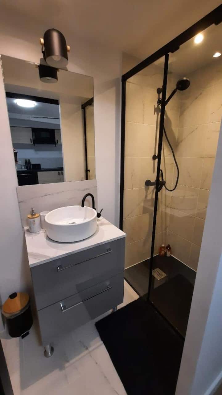 Nid Douillet à Yerres, Proche Paris - Yerres