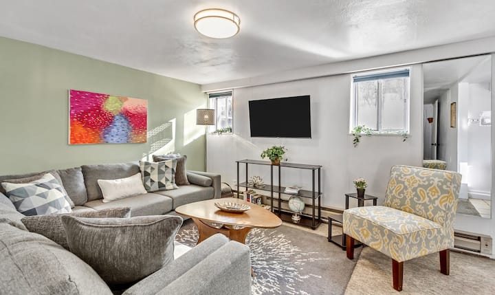 Central To Slc, Economical, Close To Canyons - Salt Lake City, UT