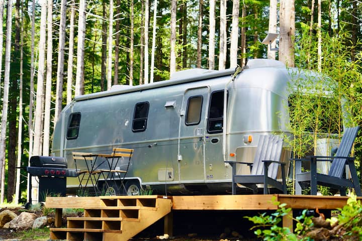 Nomad's Nook - Vancouver Island