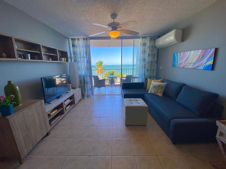 Beachfront Gem In Heart Of Isla Verde * Walk 2 Eat - Puerto Rico