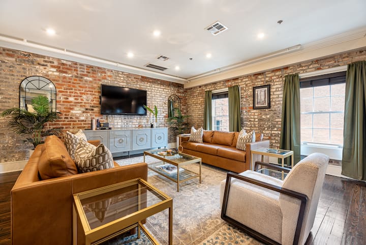 The Marcell - 60 Day Min. Rental - United States