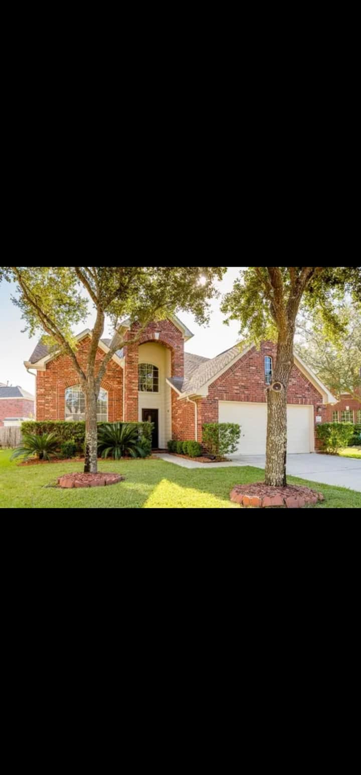 Rent Part Of Occupied Home - Richmond, TX
